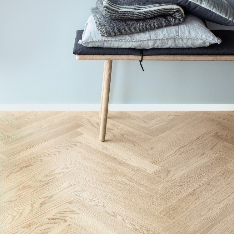 Boen Prestige Herringbone Oak White Nature Engineered Parquet Natural ...