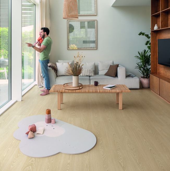 Quickstep Classic Frosty Beige Oak Laminate Flooring - Hamiltons Doors ...
